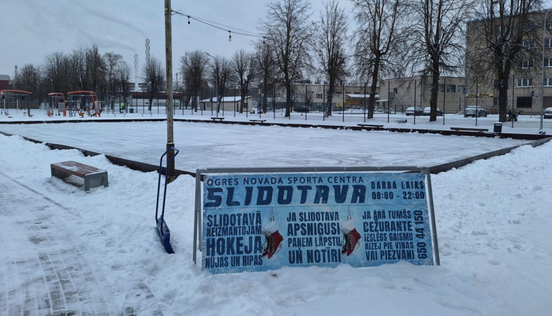 Ogres stadionā ir atvērta publiskā slidotava - OGRENET - Tava novada ...
